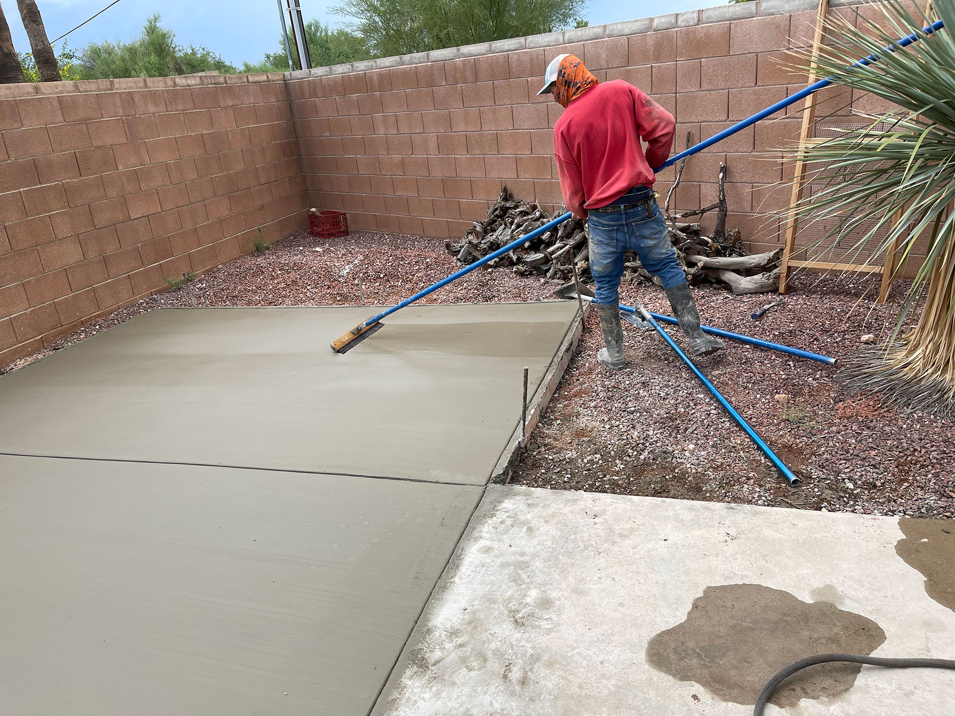 Tucson Concrete Pros | Installs & Repairs | 520-277-2571 | Call Us!
